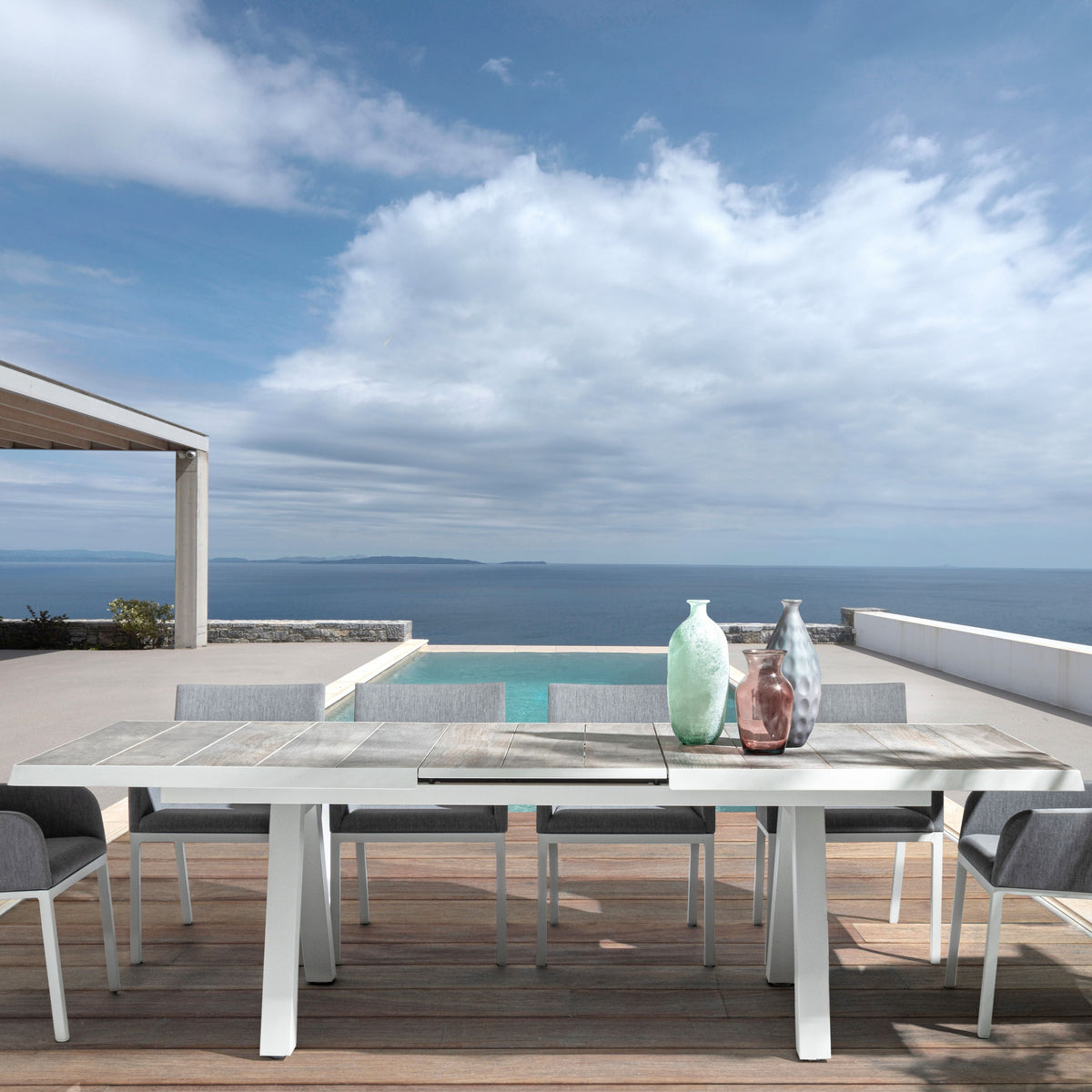 Krion Lunar Extendable Table | Flowerland